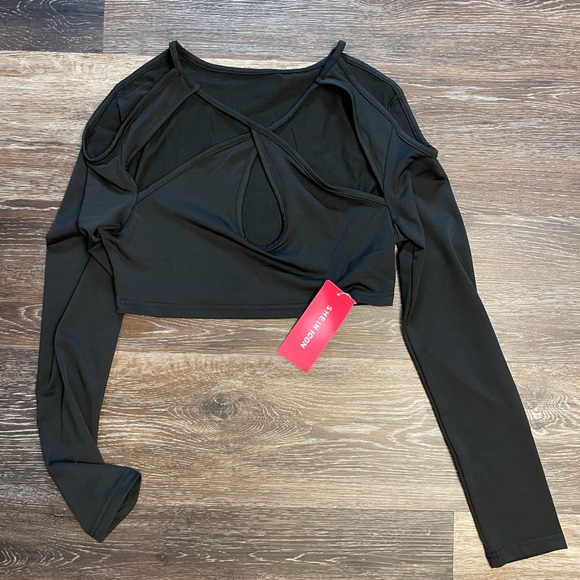 SHEIN | Tops | Nwt Shein Icon Crop Top | Poshmark
